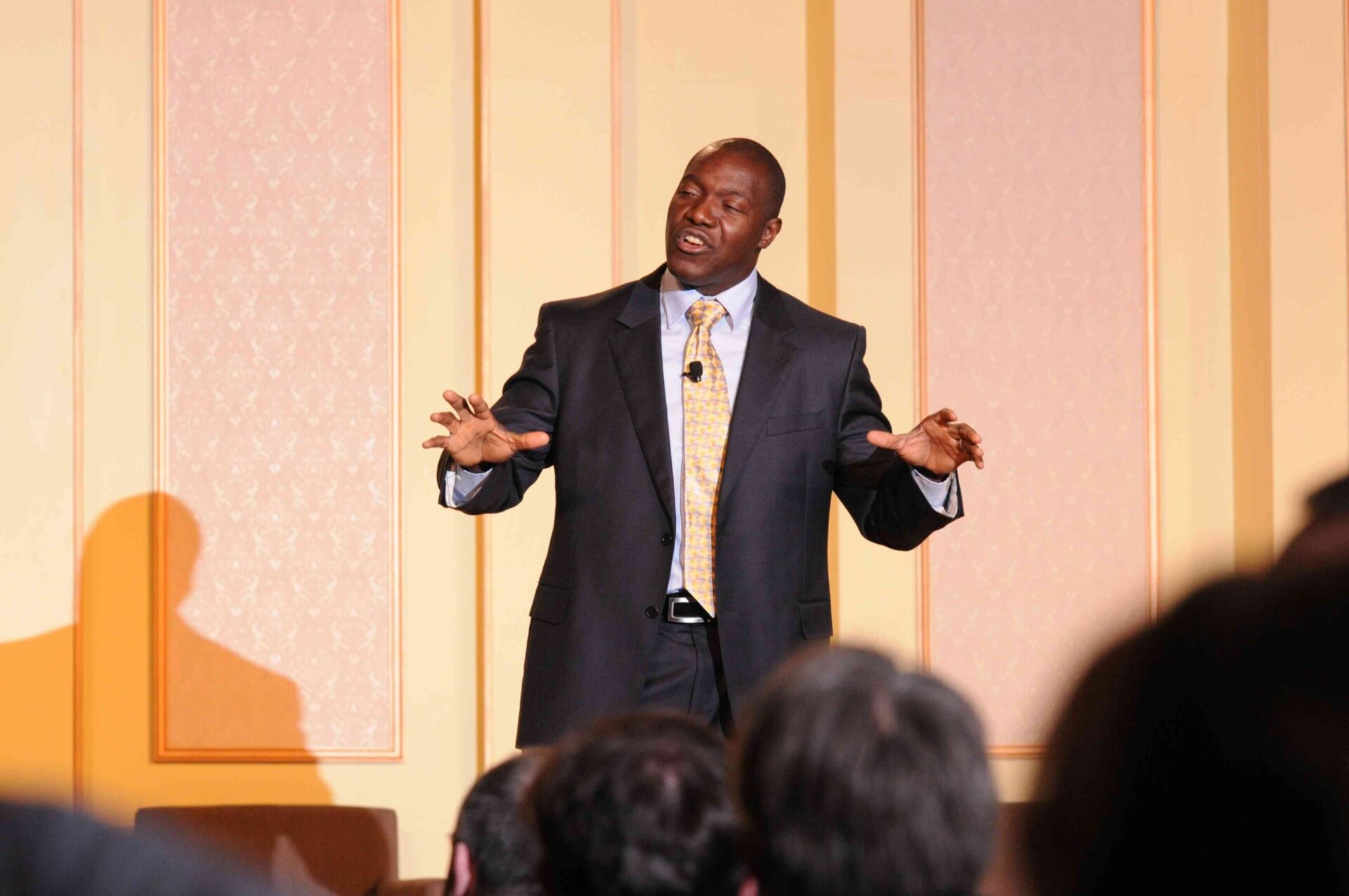 Best motivational speaker | hire motivational speaker | Devon Harris